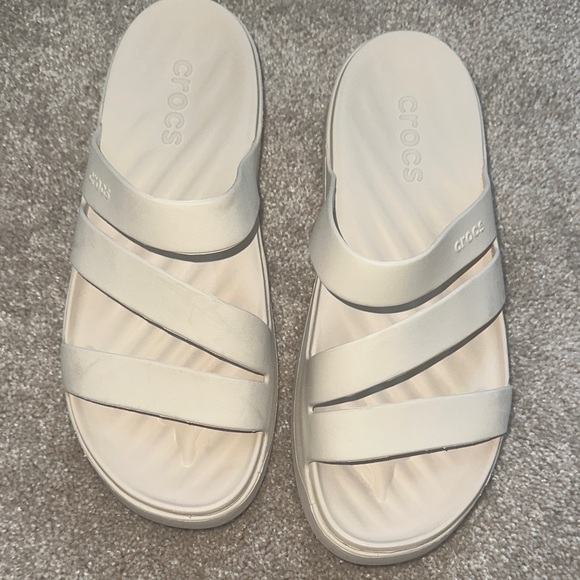 CROCS | Shoes | Crocs Womens Getaway Strappy Stucco Color | Poshmark